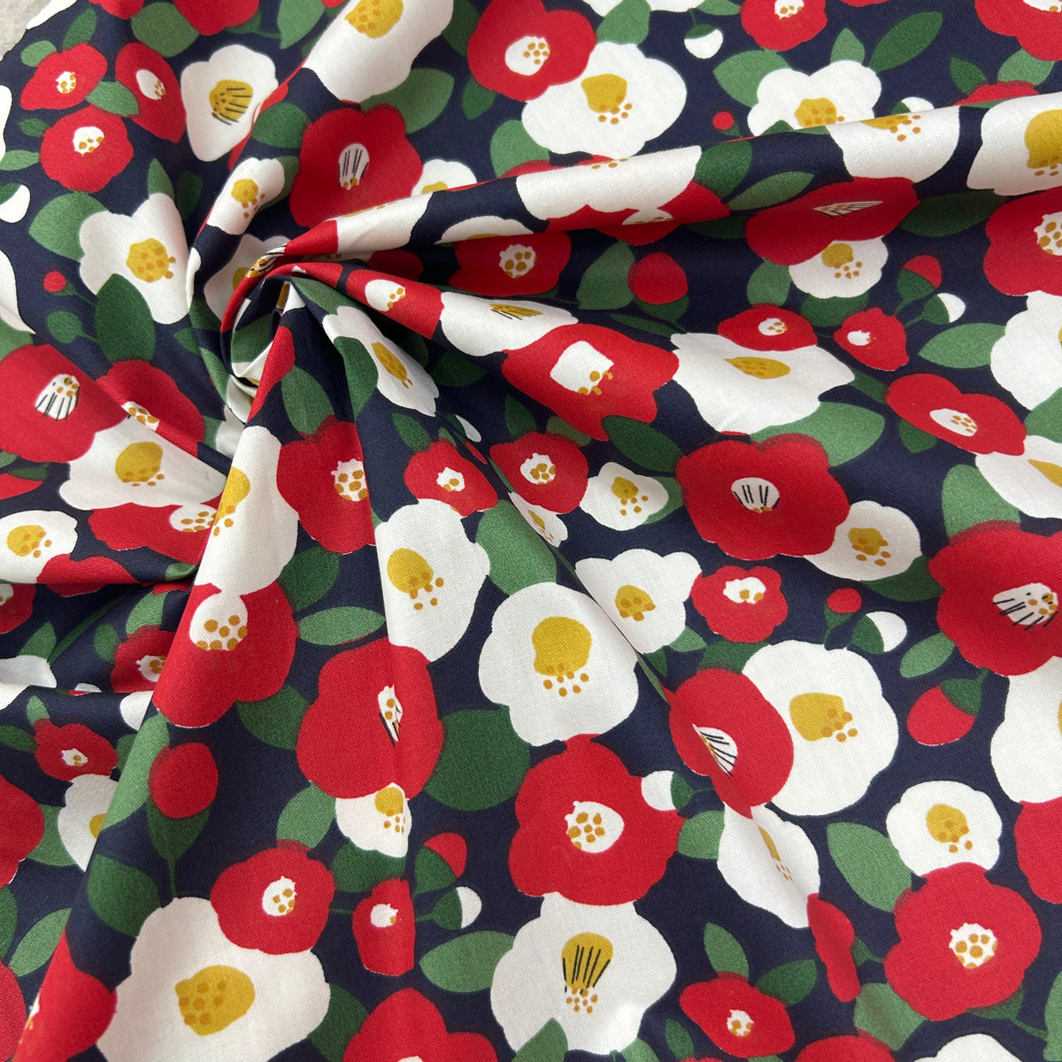 Japanese Camilla Flowers – Lee Ann Textiles SG