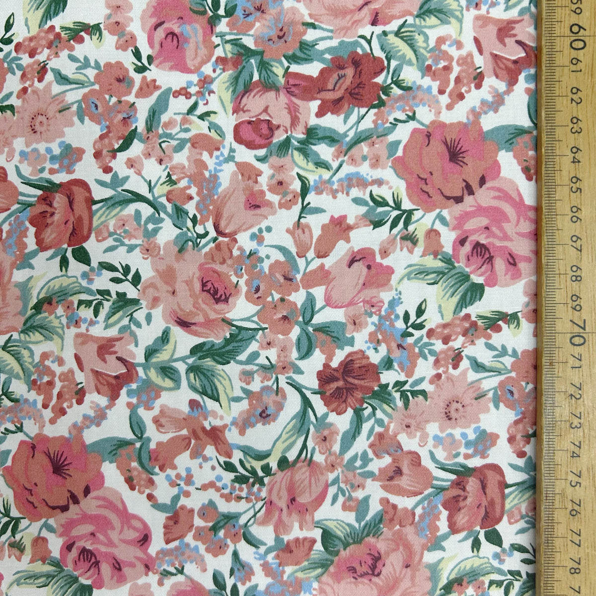 Bed of Roses – Lee Ann Textiles SG