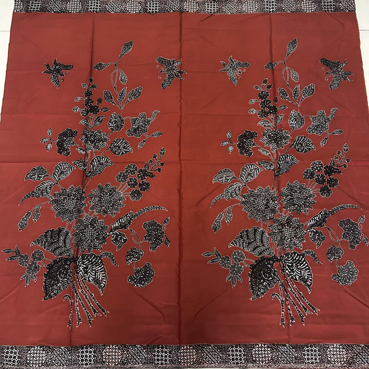 (Hand stamped Batik) Stalks of Flowers Caramel – Lee Ann Textiles SG