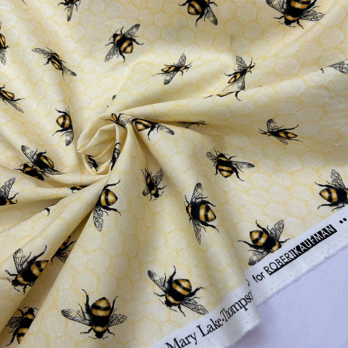 Robert Kaufman Honey Bees – Lee Ann Textiles SG