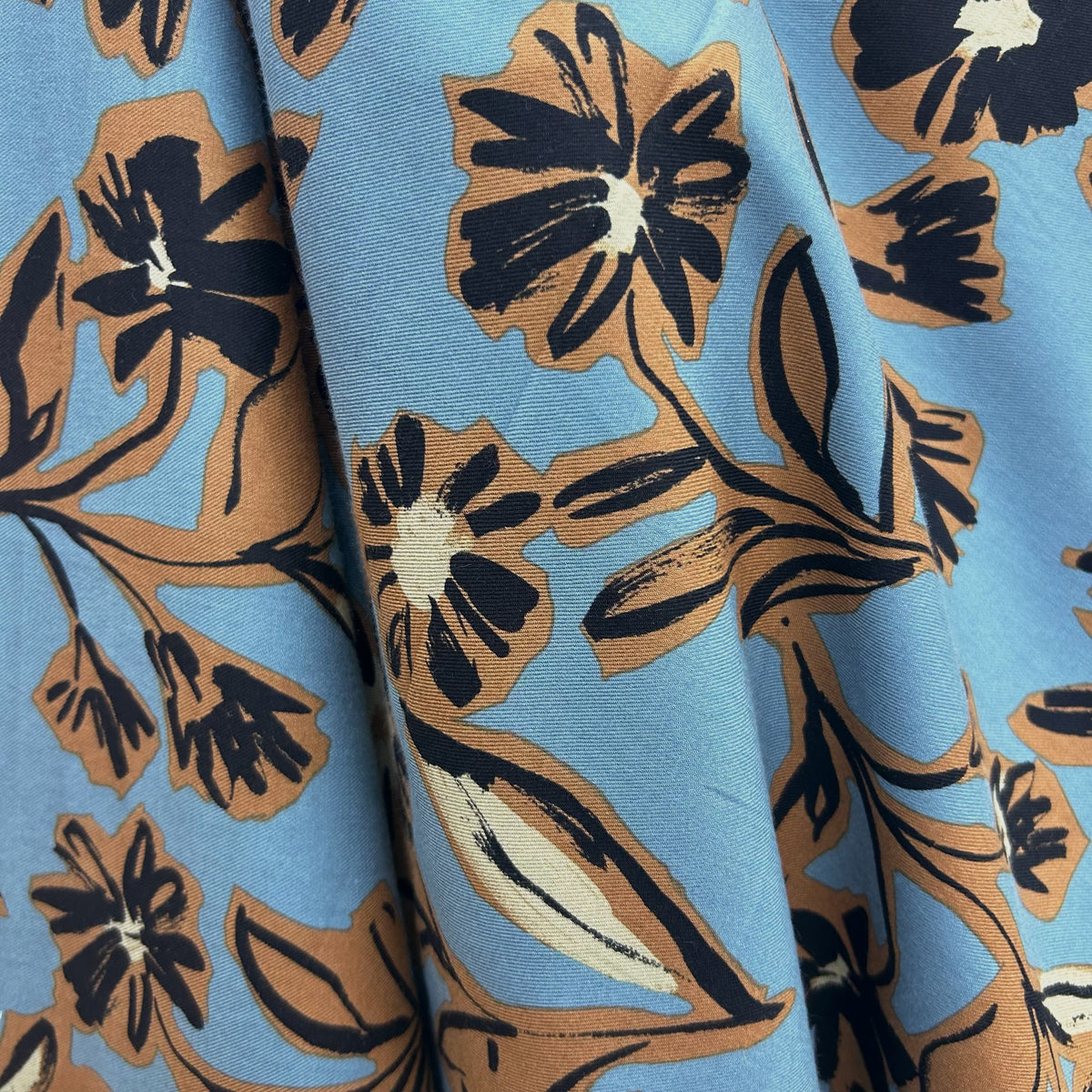 Contemporary Flowers in Turquoise – Lee Ann Textiles SG