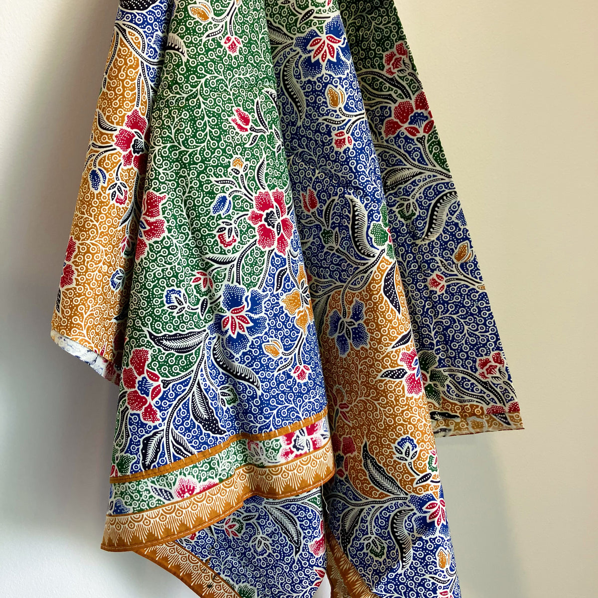 Colourful Wave of Flowers Batik 721 Blue – Lee Ann Textiles SG
