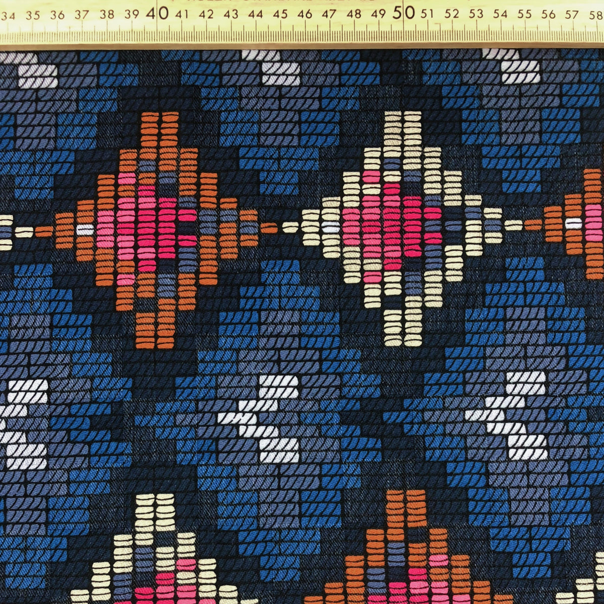 Stacking Macaroons – Lee Ann Textiles SG
